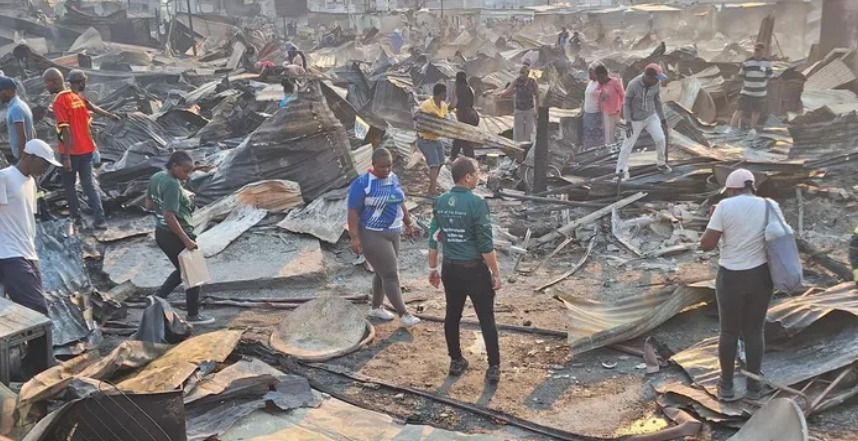 SOUTH AFRICA: Massive Du Noon Fire Leaves 5,500 Homeless in Worst ...